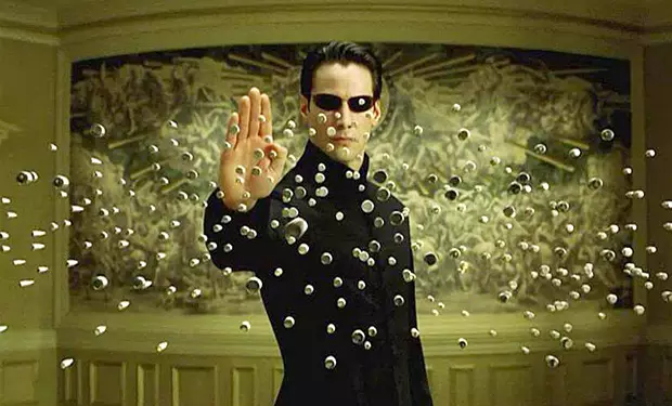 Keanu Reeves nan Matrix la.