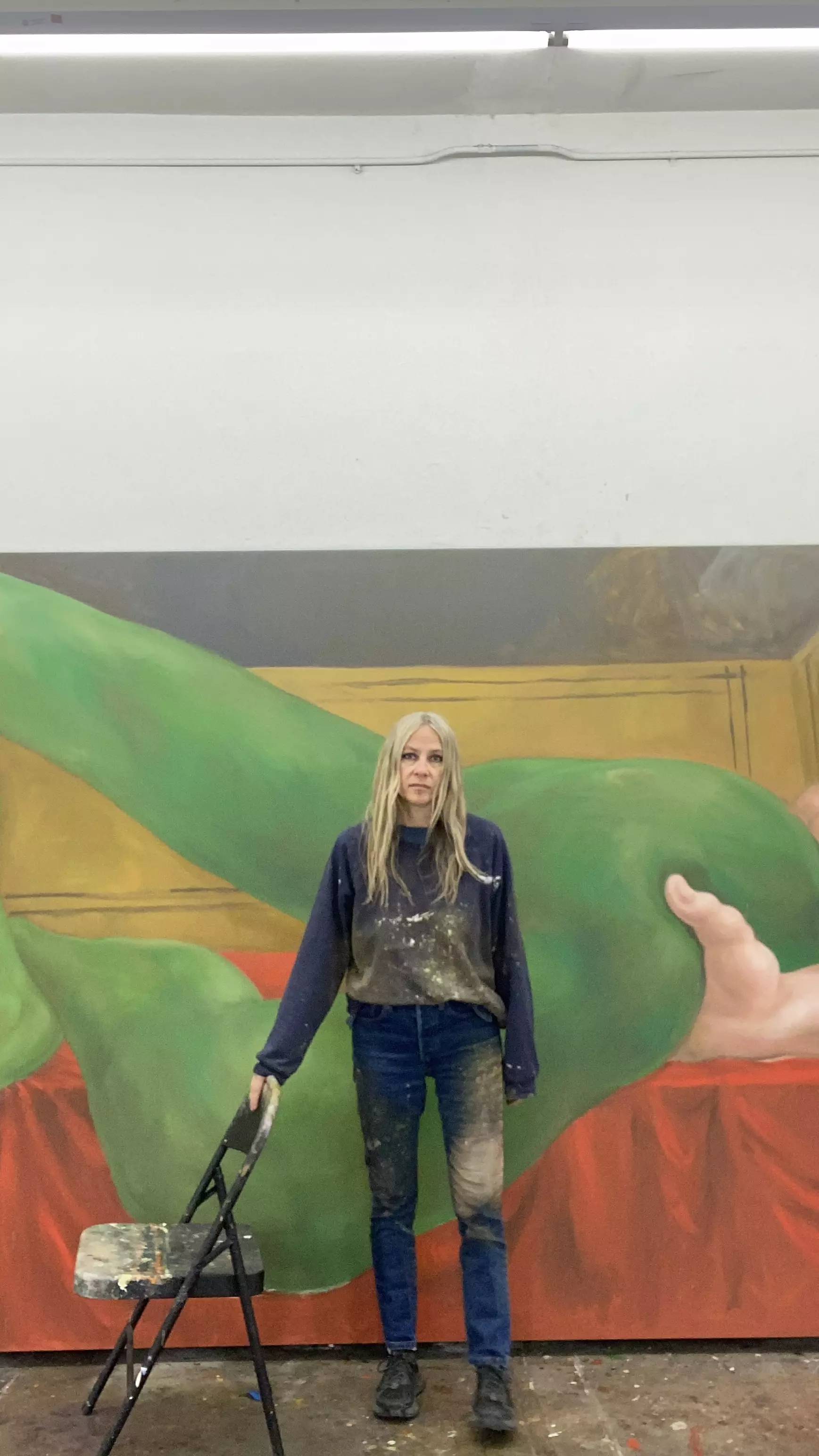 L'artista della Biennale di Venezia Louise Bonnet si affida a uno strumento collaudato per prepararsi alla più grande mostra d'arte del mondo: l'insonnia