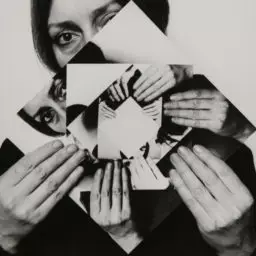 Dora Maurer, Seven Rotations 1 -6 (1979) Sawirka: Lahaanshaha Whitechapel Gallery, London