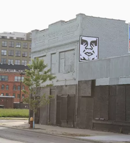 Fairey's trademark 'Andre the Giant' tag appeared throughout downtown Detroit during his stay. Photo: http://insidetherockposterframe.blogspot.de