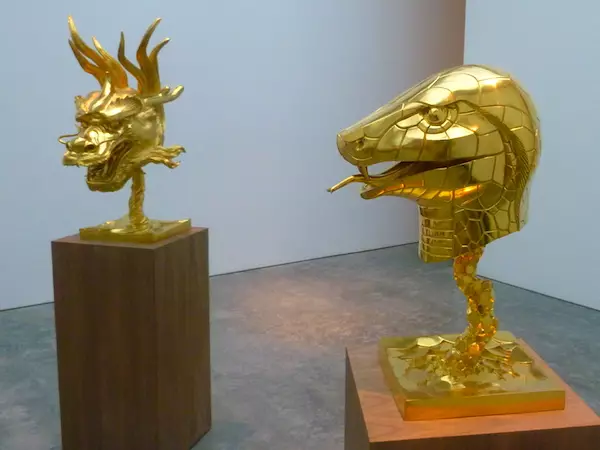 ai-weiwei-zodiac-mga ulo