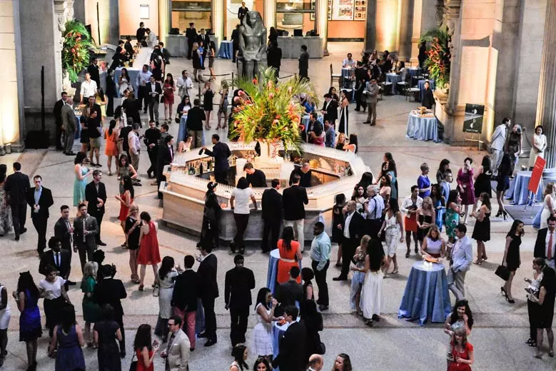 Festa dos Young Members do Met en 2014. Foto: cortesía do Metropolitan Museum of Art.