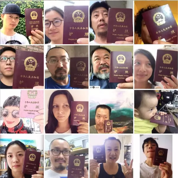 Fani Ai Weiwei rozpoczynają trend Selfie Passport 37513_1