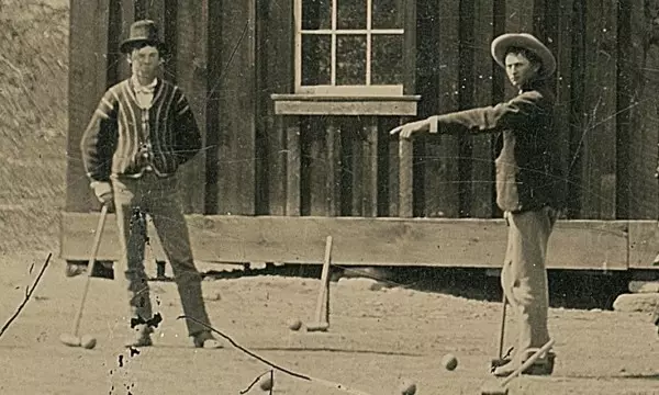 Billy the Kid juga al croquet (detall), 1878. Foto: Kagin's.