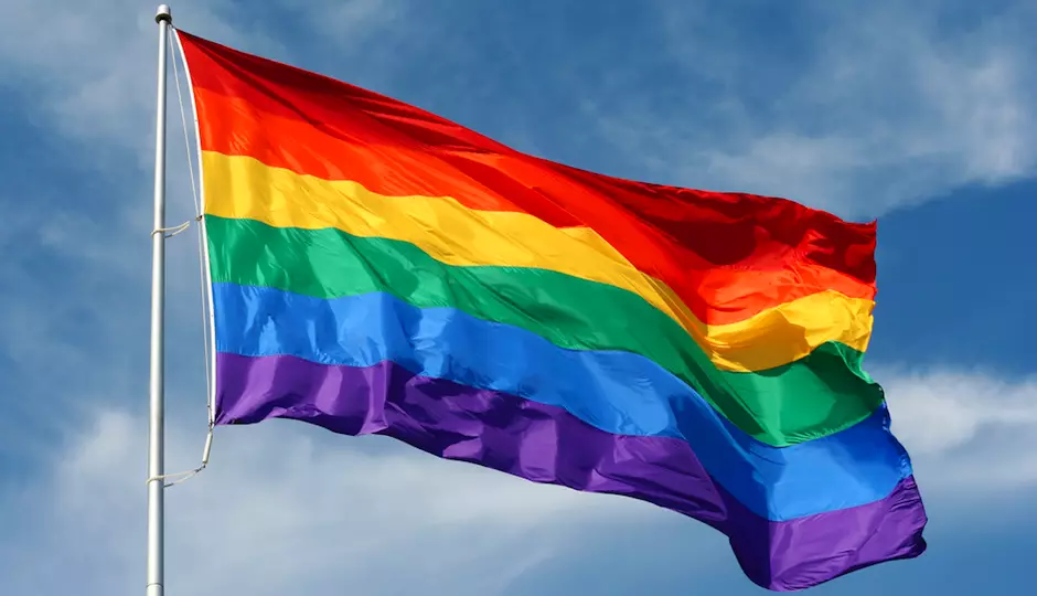 O MoMA adquire Rainbow Flag