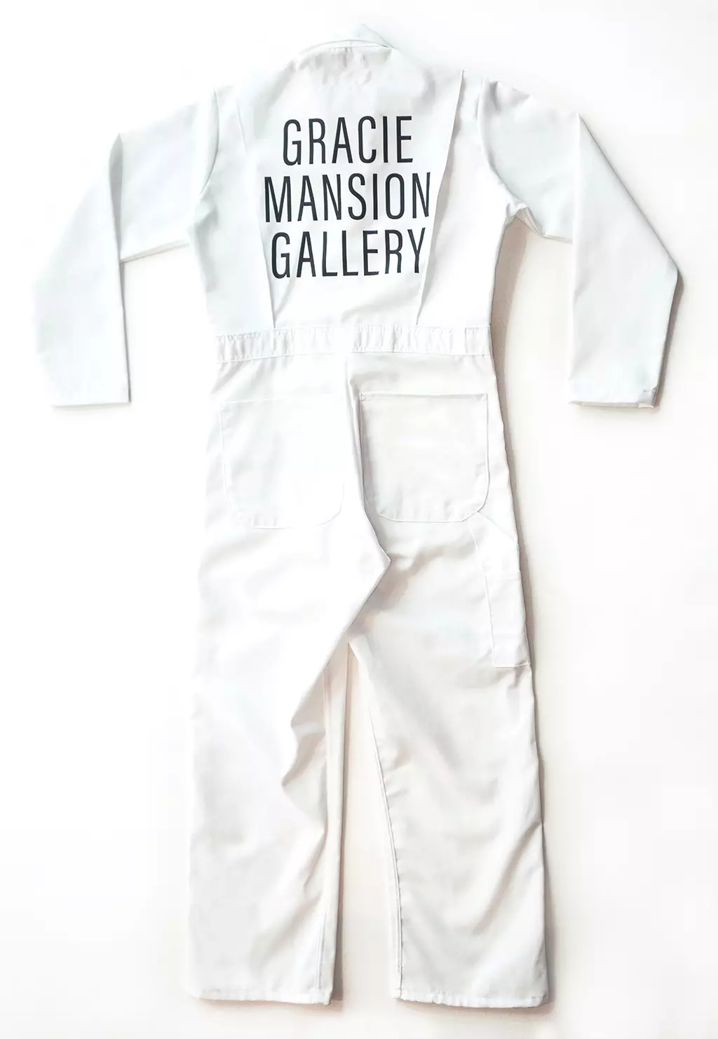 Una replica di una tuta della Gracie Mansion Gallery da un servizio fotografico di PEOPLE Magazine del 1985. Foto: Amanny Ahmad, dalla collezione di Gracie Mansion, per gentile concessione dei Red Bull Studios.