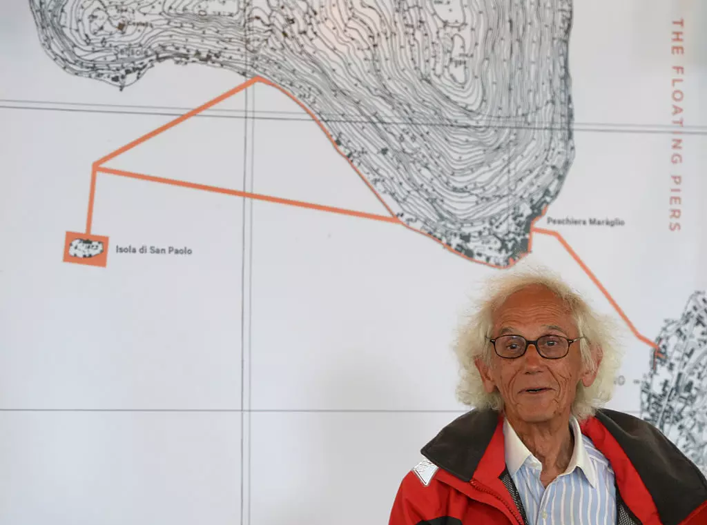 Artist Christo Vladimirov Javacheff presents his monumental installation 