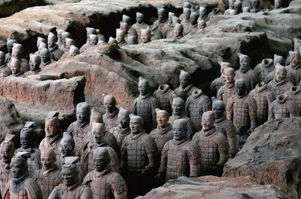 Mga Sinaunang Terracotta Warriors na Ipapakita sa Met 38444_1