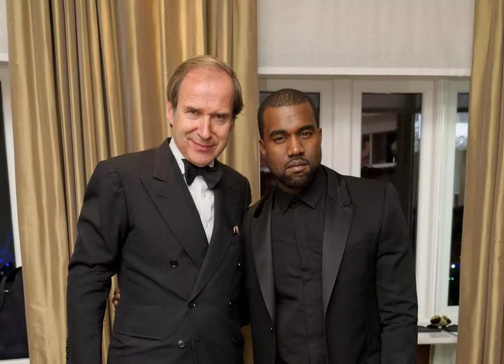 Simon de Pury sy Kanye West tamin'ny 2012. Sary avy amin'i Nick Harvey/WireImage.