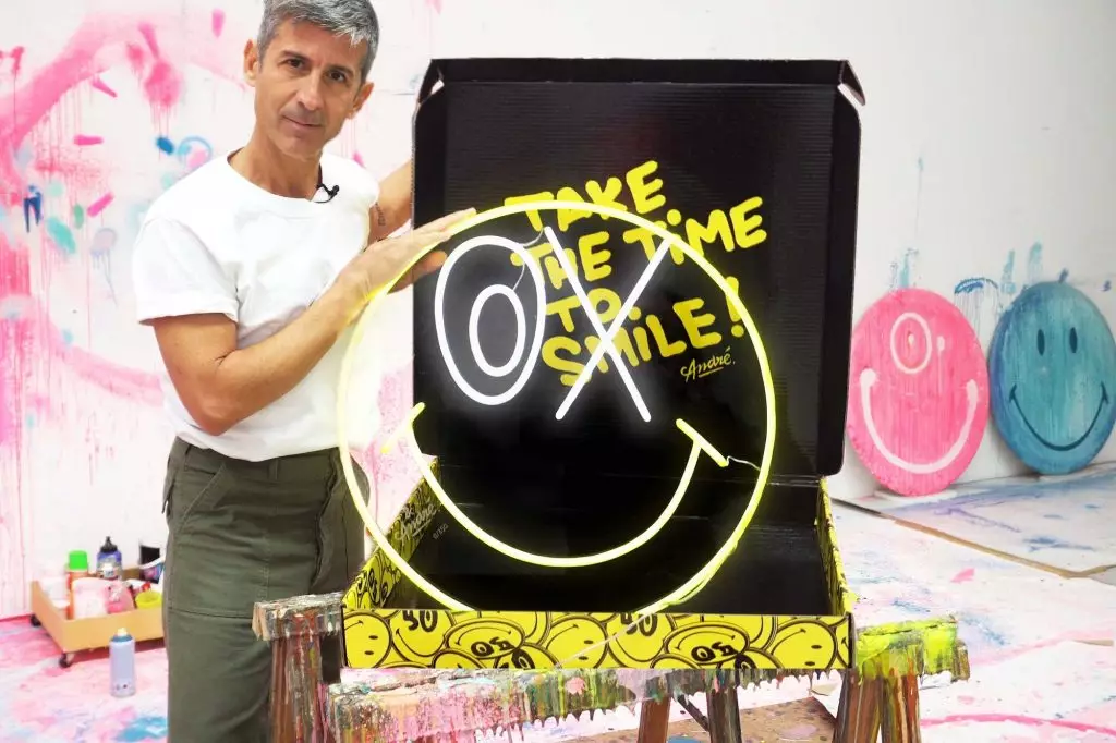 Andre Saraiv ha dissenyat una edició especial Smiley. Cortesia de Smiley.