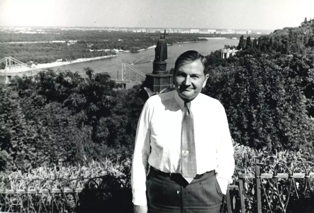 Ο David Rockefeller στο Κίεβο, Ουκρανία, 1971. Εικόνα © Rockefeller Archive Center.