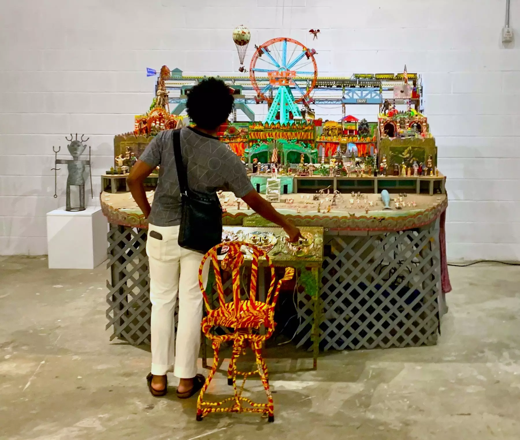 5 artistas destacados de 'Super-Rough', la exposición experimental comisariada por Takashi Murakami para la feria de arte outsider