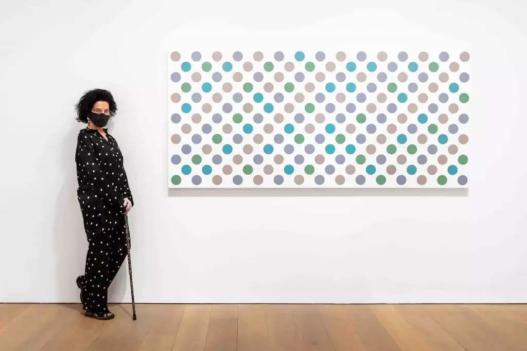 Shihni sesi pikturat e artistes britanike Bridget Riley 'përkëdhel dhe qetësojnë' syrin në shfaqjen e saj të re në David Zwirner në Londër 4809_2