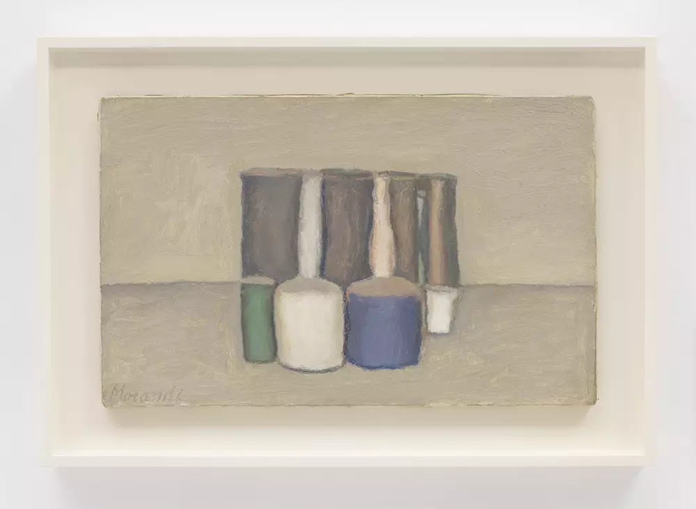 Jorjio Morandi, Natura morta (Durmuş) (1959). © Aýdymçylaryň hukuklary jemgyýeti (ARS), Nýu-Yorkork / SIAE, Rim. Deýwid Zwirner tarapyndan berlen.