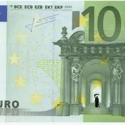 L'artista grec desfigura la moneda europea per destacar la crisi 54940_10