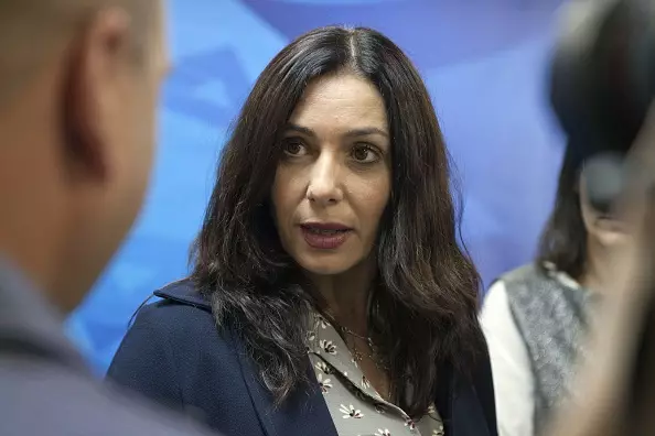 Den israelske kulturministeren Miri Regev har blitt anklaget for å prøve å sensurere regjeringskritikere. Foto DAN BALILTY/AFP/Getty Images.