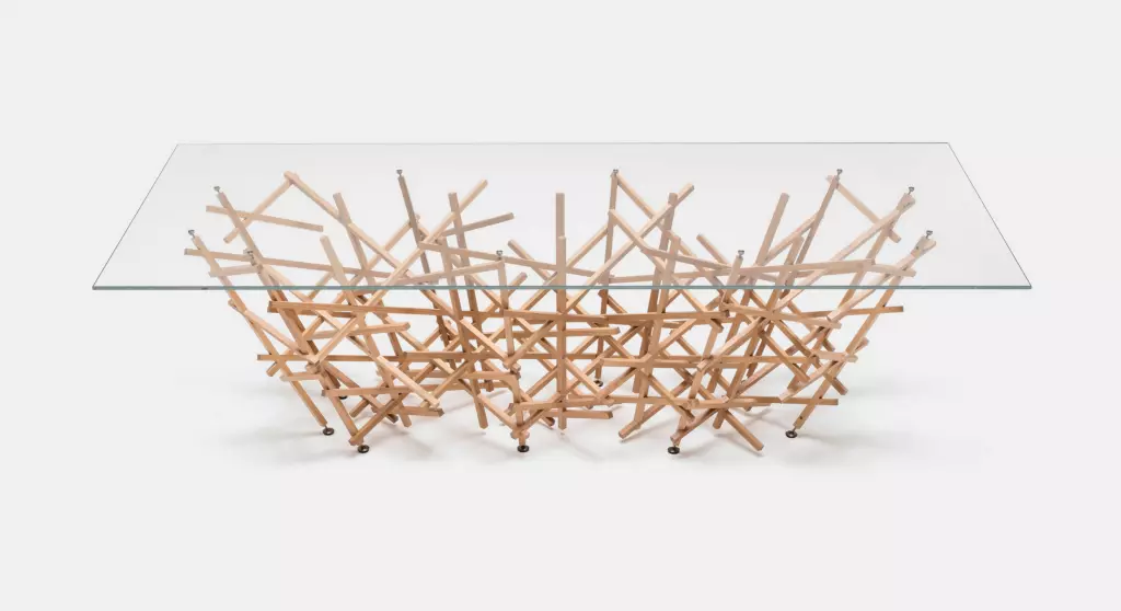 Kengo Kuma ၏ Kigumi Table Eins zu Eins ၏ စေတနာ။