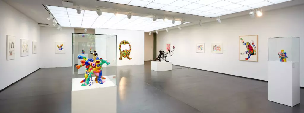 Erakusketa berri batek Niki de Saint Phalle eta Jean Tinguelyren arteko harremana aztertzen du, 