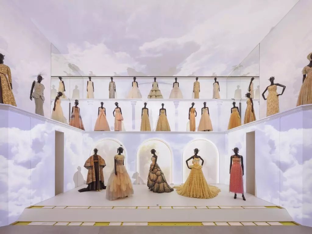 La Galerie Dior，位於該品牌重新設計的巴黎旗艦店內。照片：克里斯汀·佩洛。