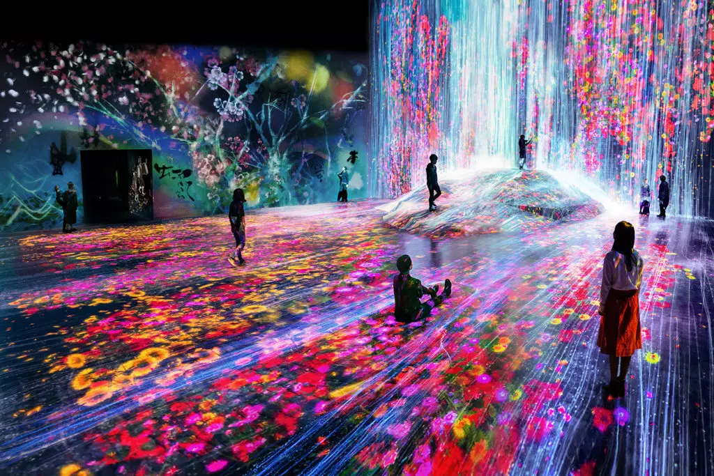 Seni saka Museum Seni Digital: teamLab Borderless. Foto duweni saka teamLab.