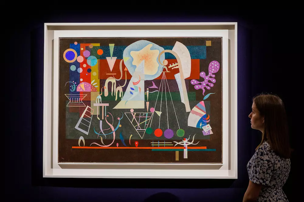 Wassily Kandinsky Tensions calmees (1937) Foto de Tristan Fewings/Getty Images per a Sotheby's