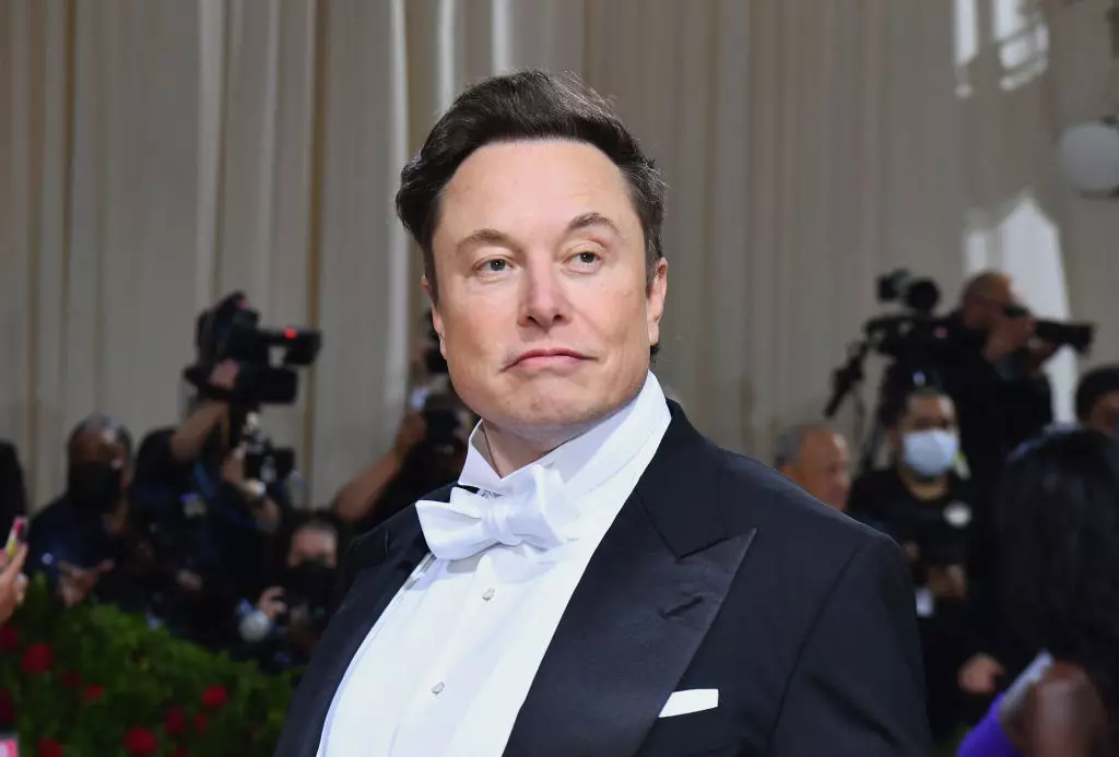 Bagaimana Pengambilalihan Twitter Elon Musk Menjelaskan Mengapa Pasar Seni Akan Selalu Melayani Segelintir Elit (dan Wawasan Lainnya)