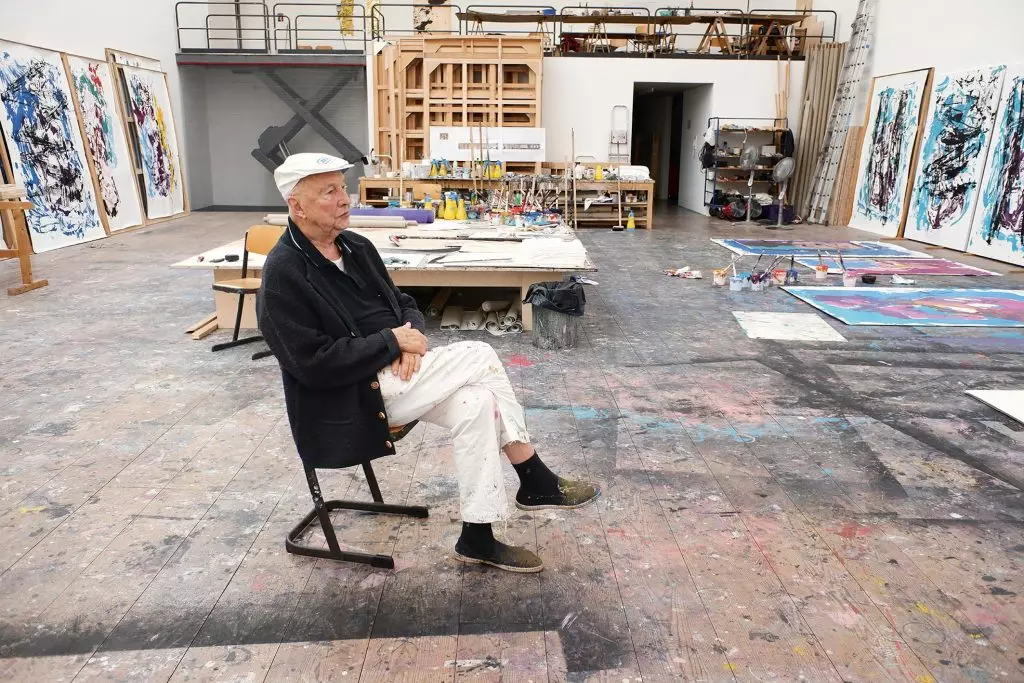 Georg Baselitz, Amersee, Almanya, 2020. Fotoğraf ©Elke Baselitz 2021. Gagosian'ın izniyle.