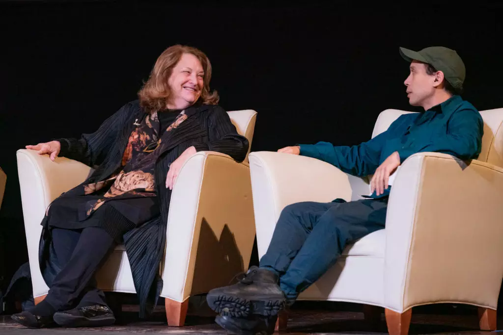 Lynn Hershman Leeson con Josh Kline. Foto: Jacob Drabik.