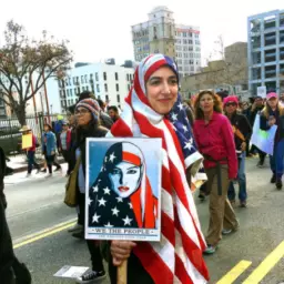 La suprématie blanche troll le travail anti-Trump de Shia LaBeouf 7885_3