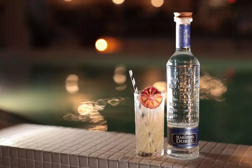 Maestro Dobel Paloma hadaddiyar giyar, tare da Maestro Dobel Silver Tequila. Hoto: Edin Chavez.