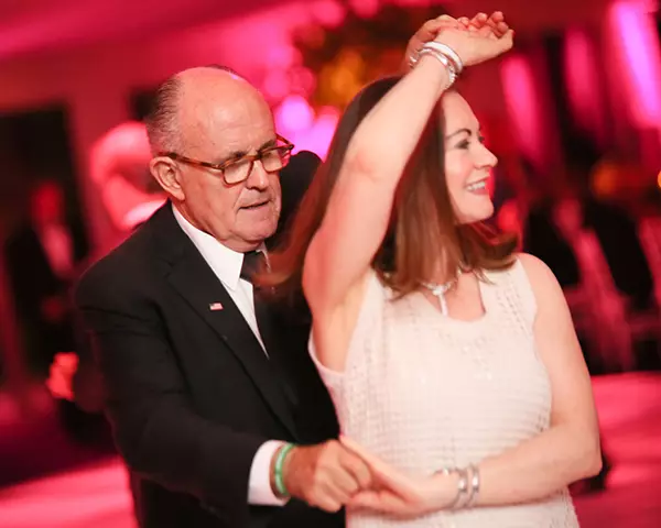 Rudy Giuliani sareng Judy Giuliani di New York Botanical Garden Conservatory Ball. Kahadean tina BFA.